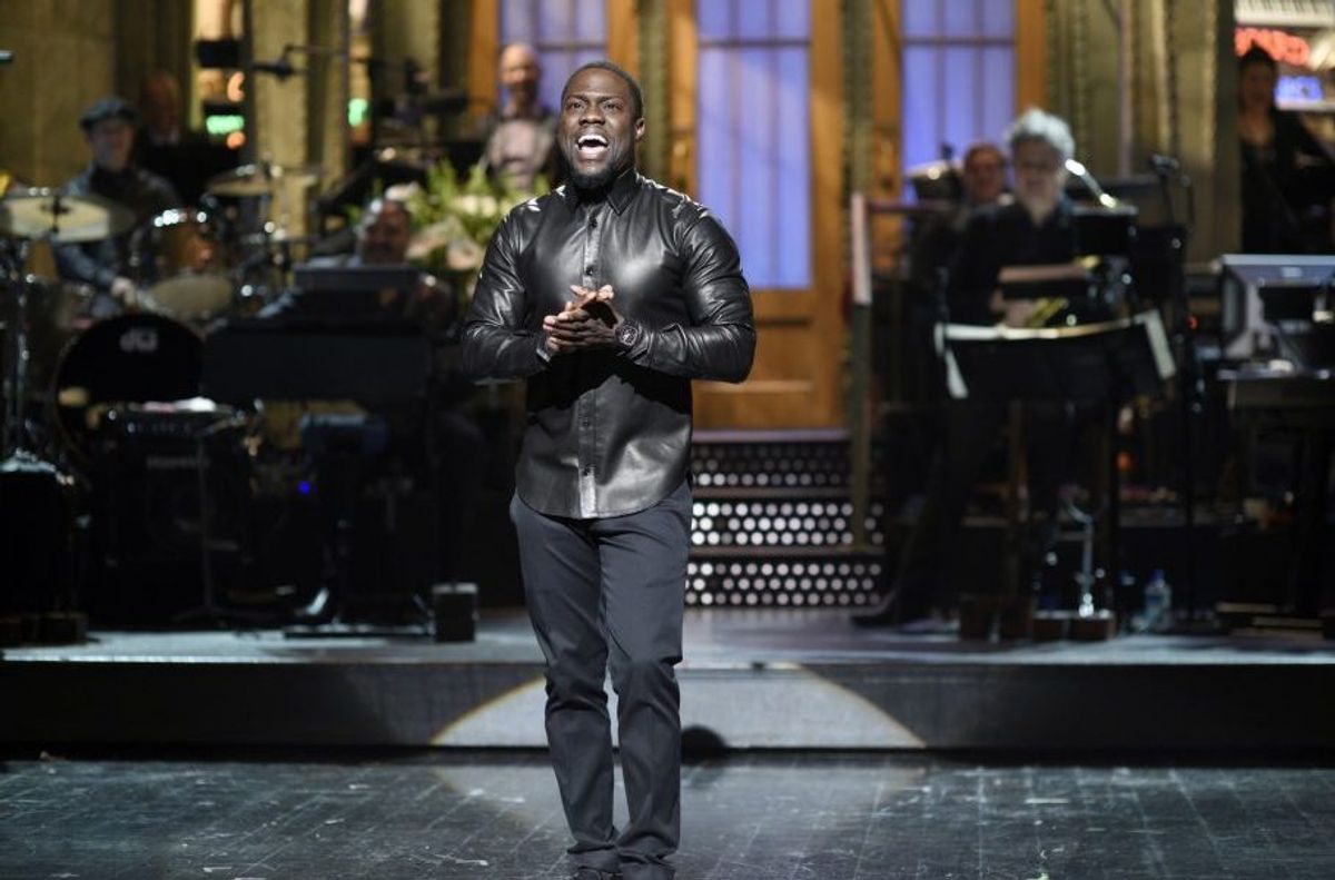 Kevin Hart says goodbye to 2017 for Saturday Night Live - globaltv