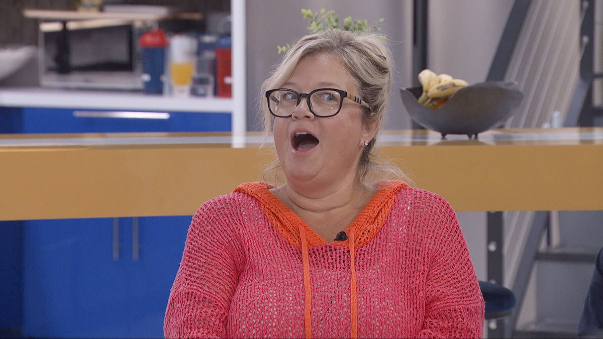 Angela's boss isn't firing her over Big Brother behaviour - globaltv