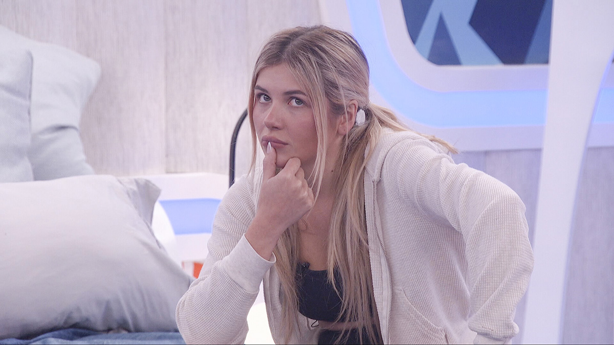 New HoH: 'She is trying to play me for a fool' - globaltv