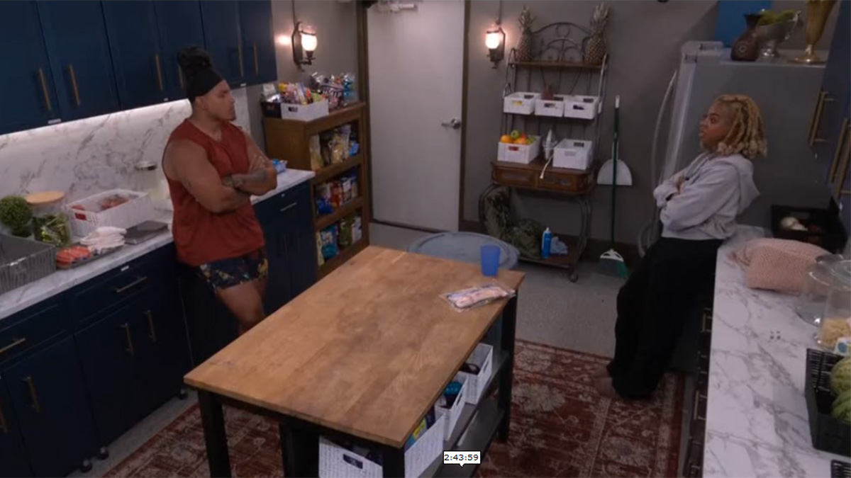 Live Feed Spoilers: “Cooking Her Way to the Top?” - Mickey Confronts ...